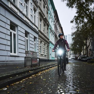 Recon E Lights for Ebikes | Giant Bicycles Official site